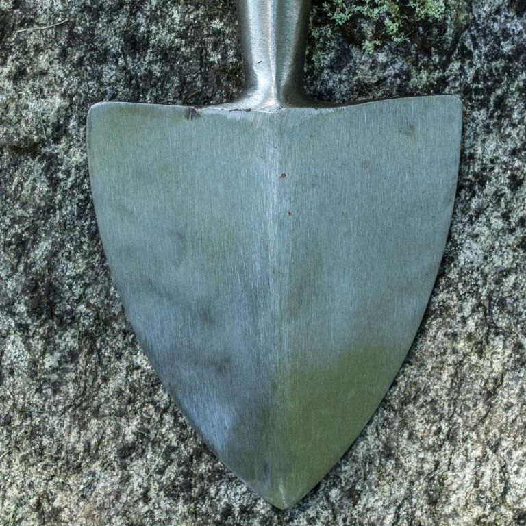 Bulb Spade | Always Wholesale Pricing | Colorblends®